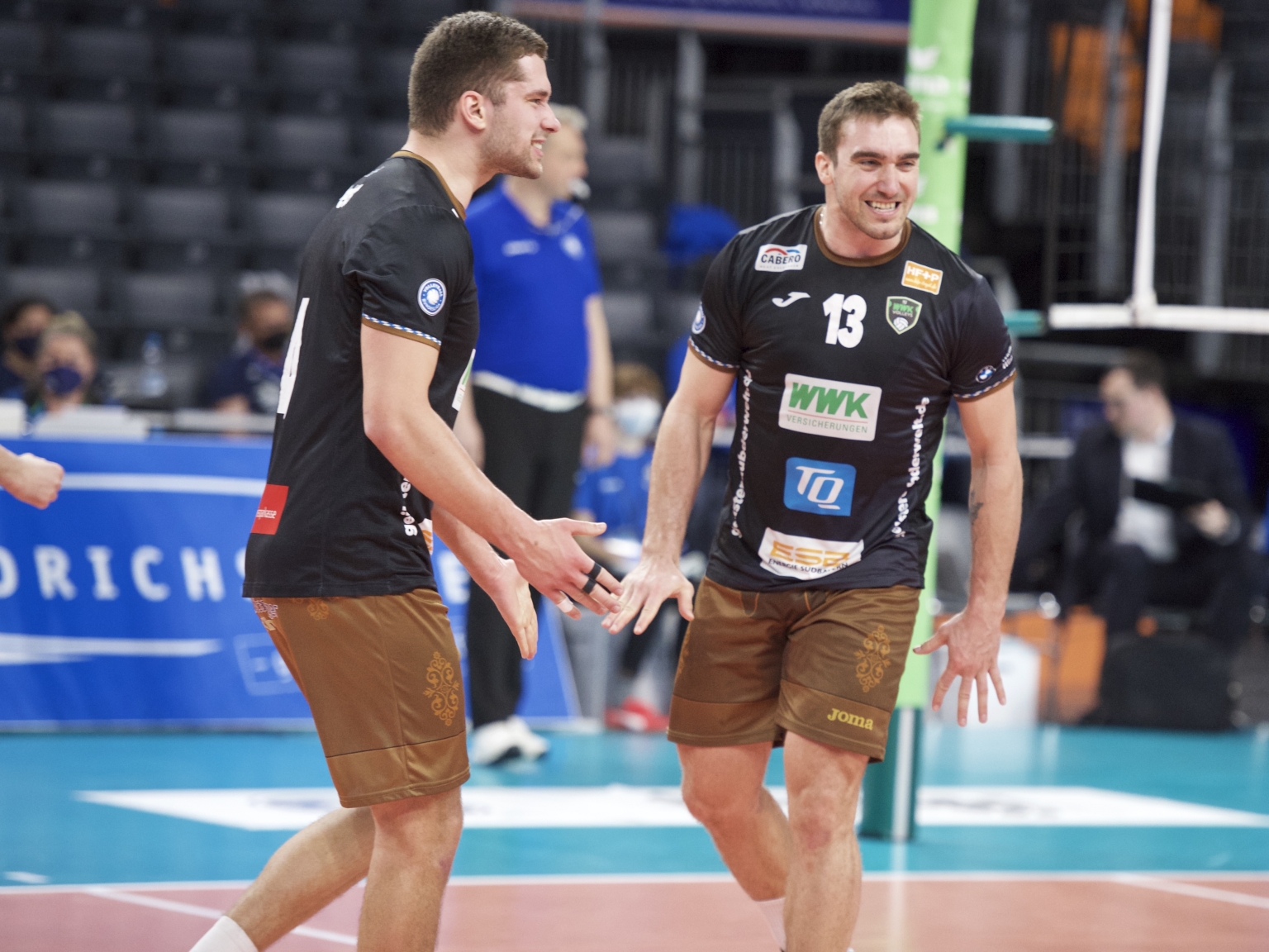 Auf Umwegen an den Bodensee: Friedrichshafen verpflichtet deutschen ...