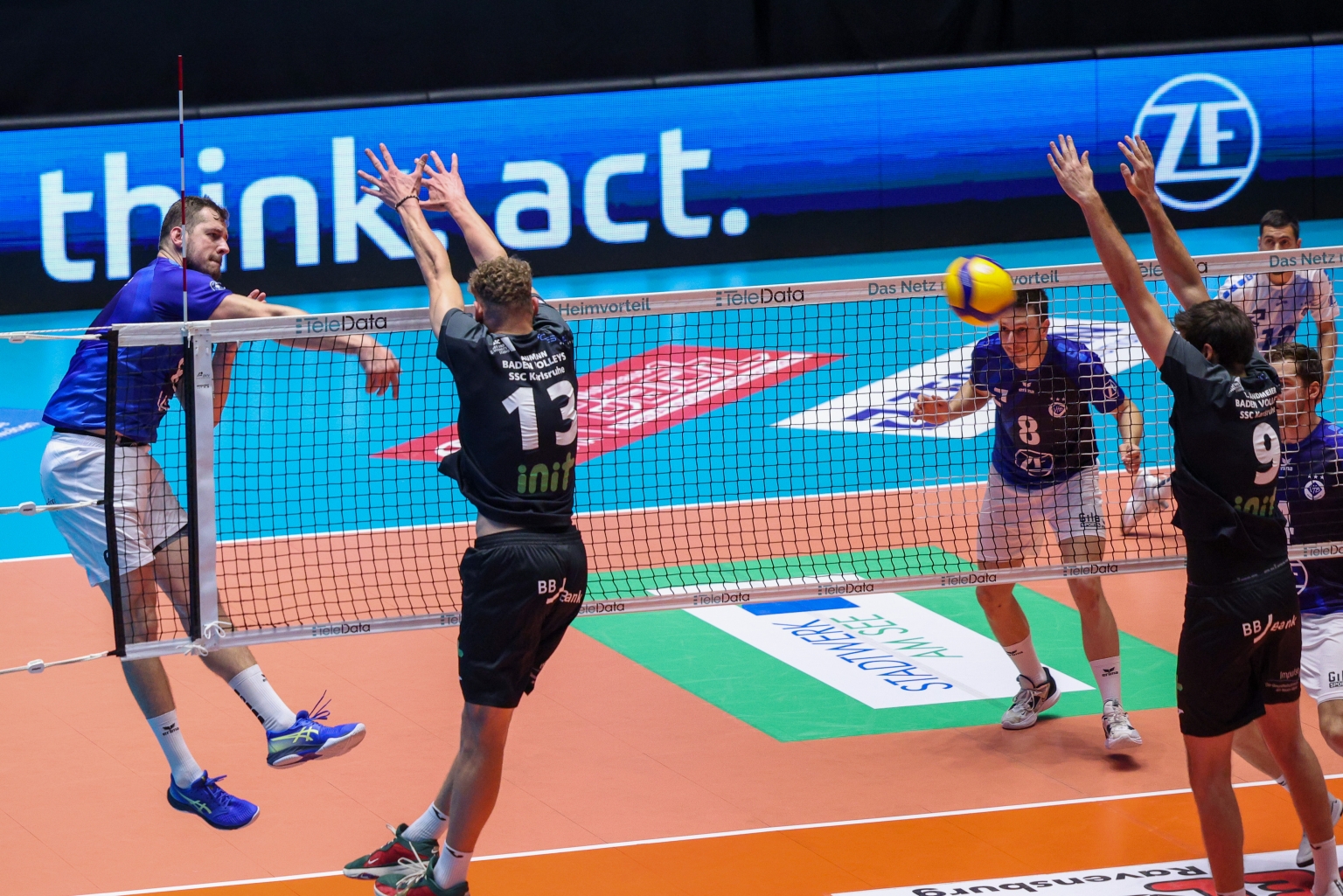 Starker Superlak bei Heimpremiere – Friedrichshafen besiegt Baden ...